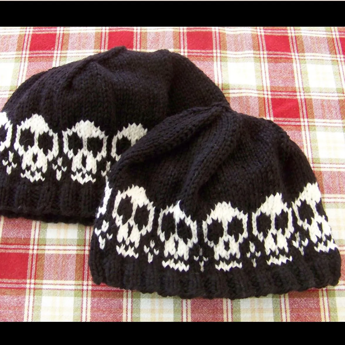 Free Knitting Pattern | Knitted Skull Cap